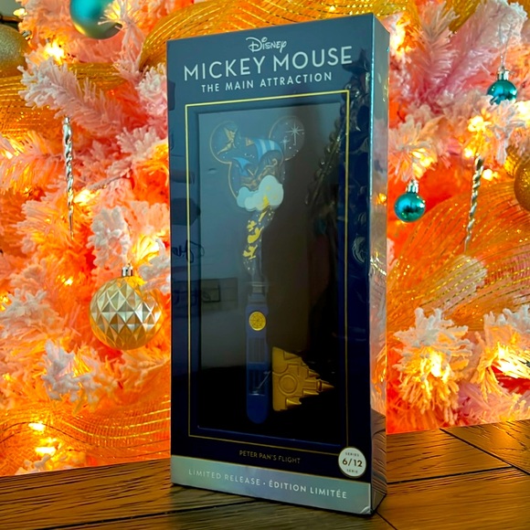 Disney | Accents | Mickey Mouse The Main Attraction Key Peter Pan ...